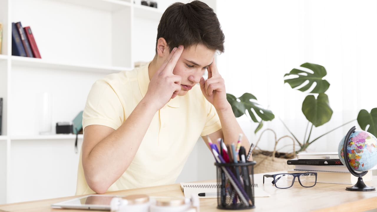 6 Tricks to Regain Lost Focus - Motivation Wings